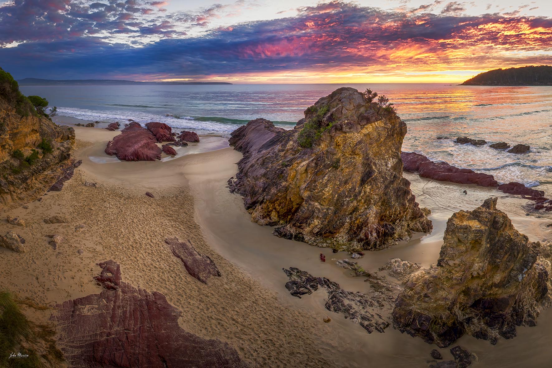 Pambula Beach Sunrise – Sapphire Coast Photography
